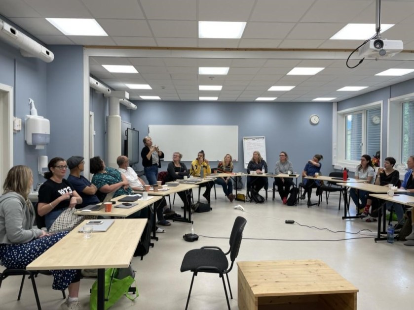 Dr Deaf – Acadeafic